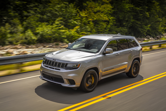 Jeep Cherokee Photos and Specs. Photo: Jeep Cherokee suv 2018 and 48 ...