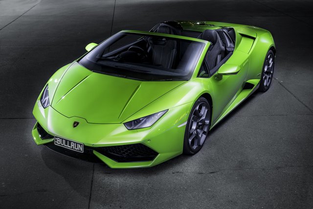 Lamborghini Huracan LP580-2 Spyder Photos and Specs. Photo: Lamborghini ...